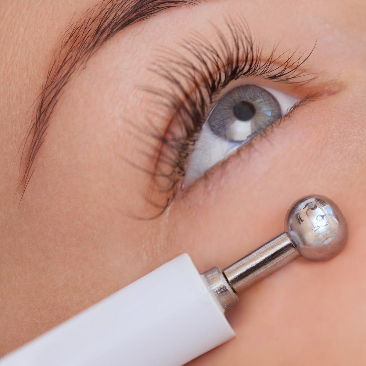 Microcurrent "Just Eyes"- Brighten and Tighten Your Eye Area | Lisa ...
